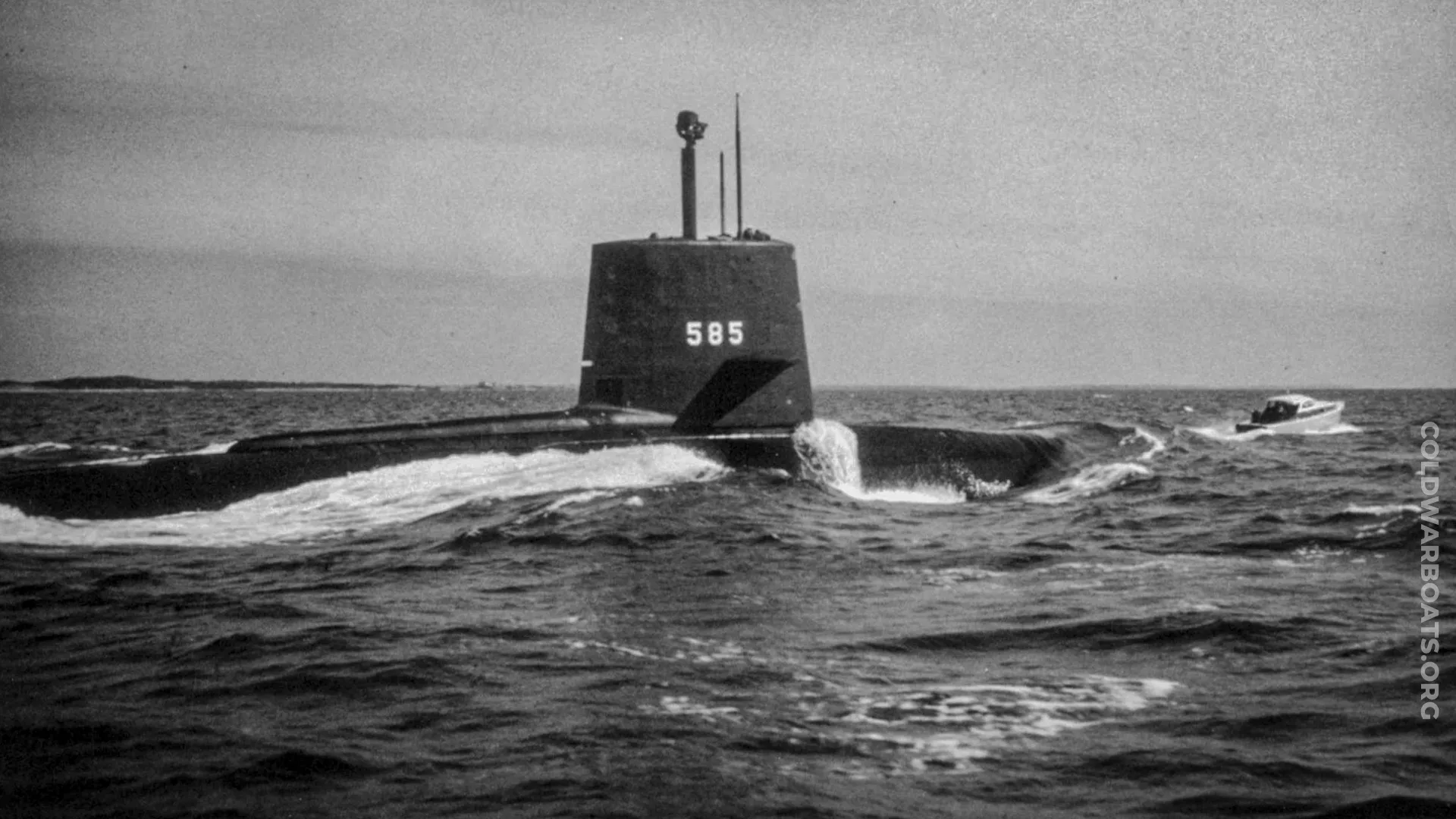 USS Skipjack (SSN 585)
