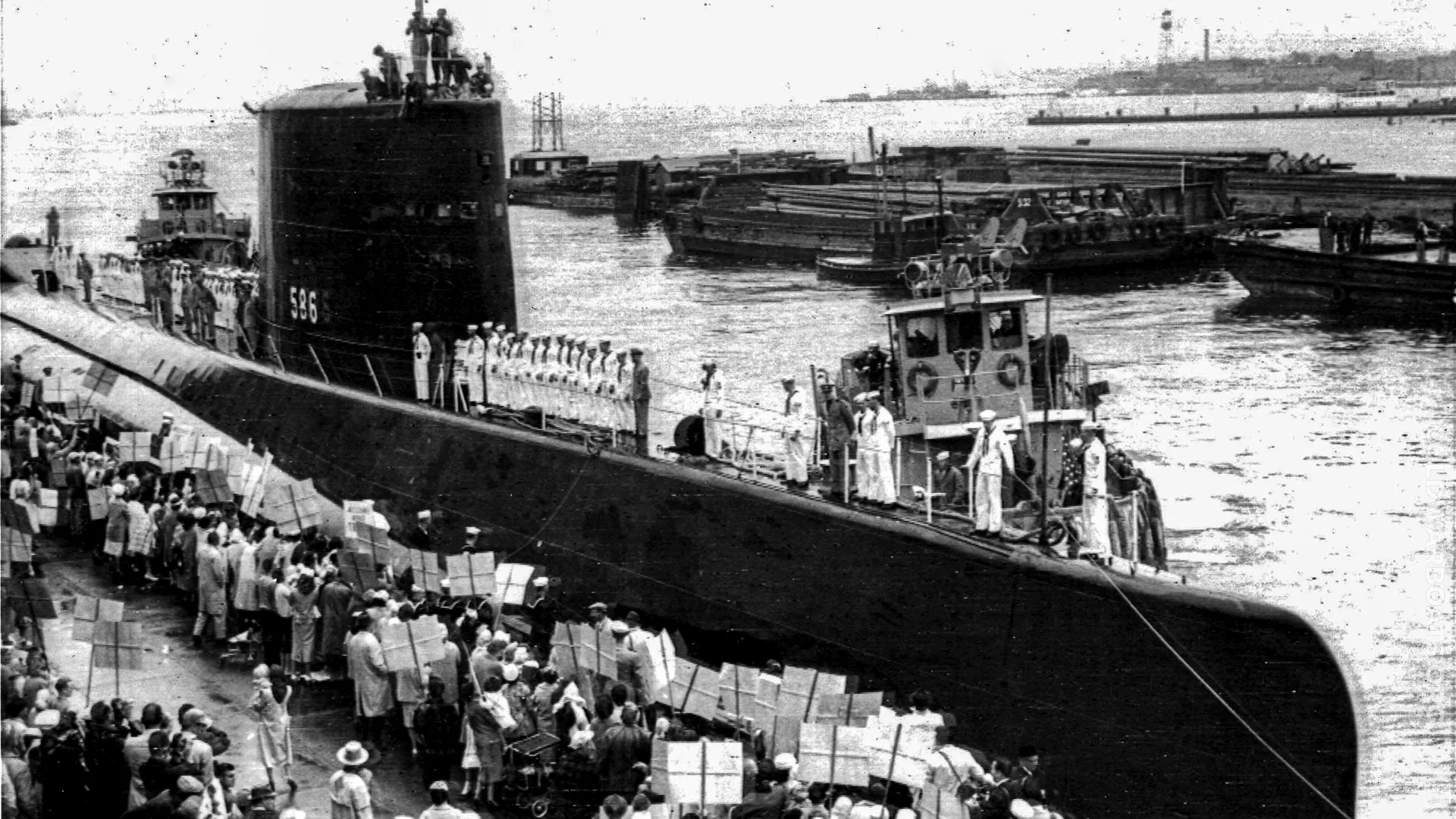 USS TRITON (SSRN/SSN 586)