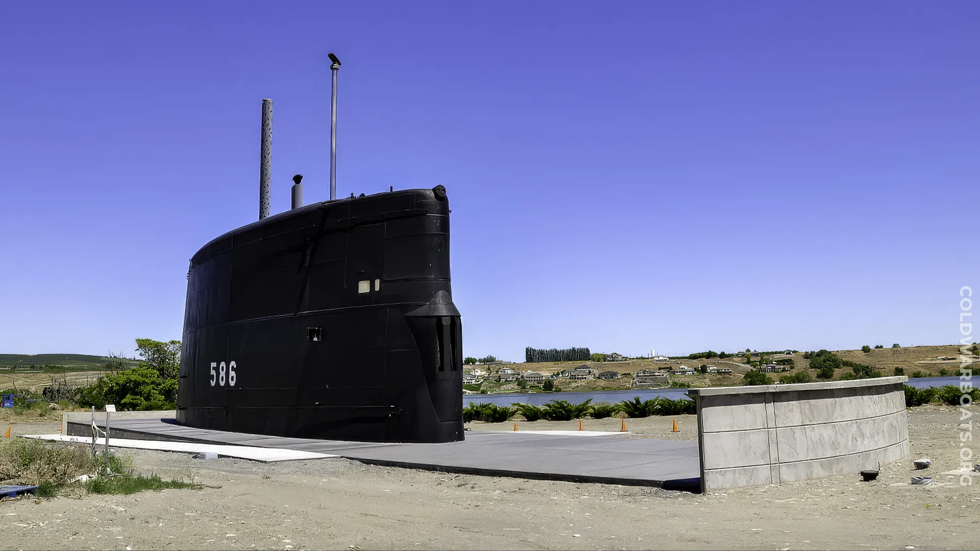 SSN 586 - TRITON - Slideshow B