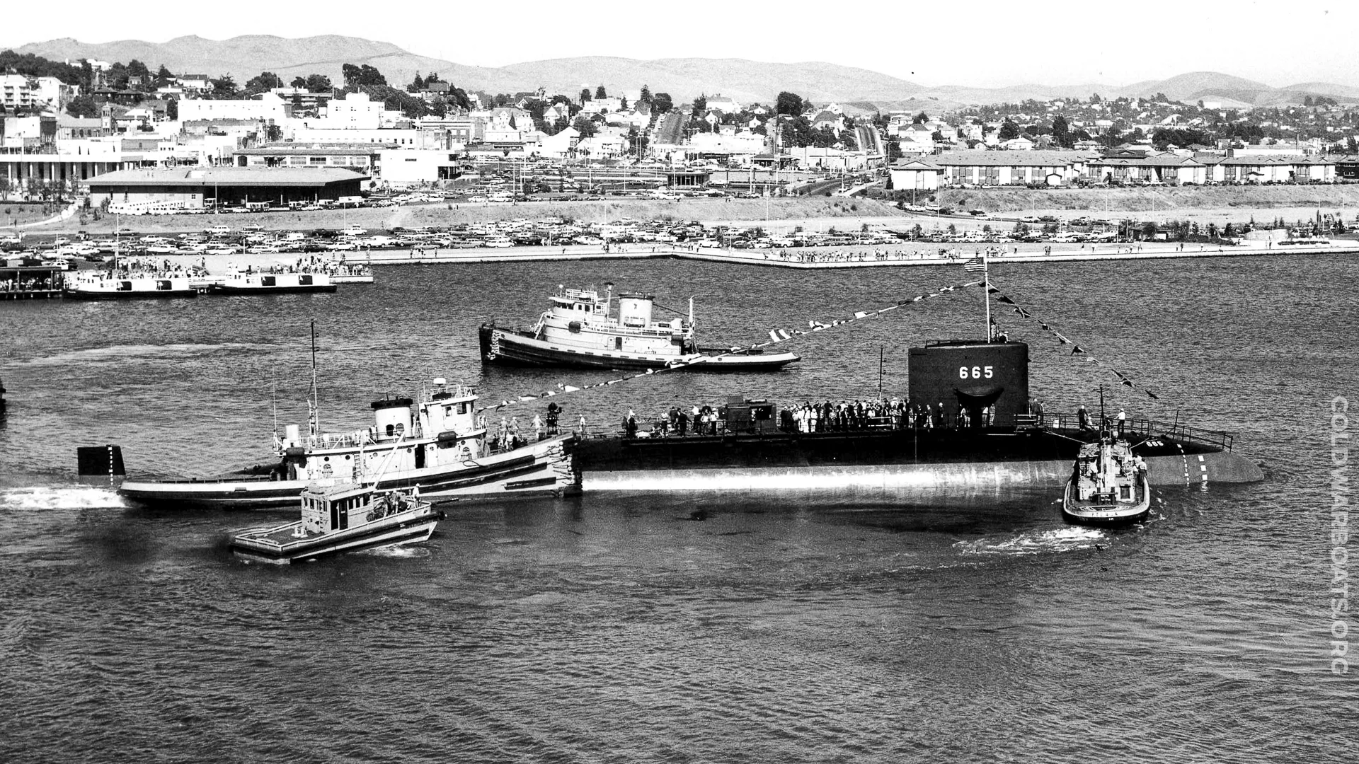 USS GUITARRO (SSN 665)